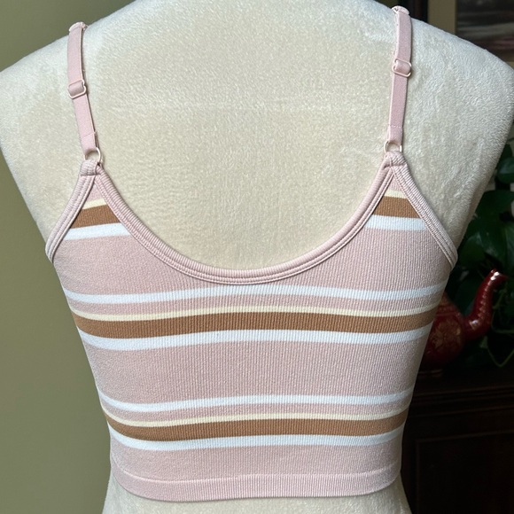 aerie | Tops | Aerie Lace Trim Pink Tank Top | Poshmark
